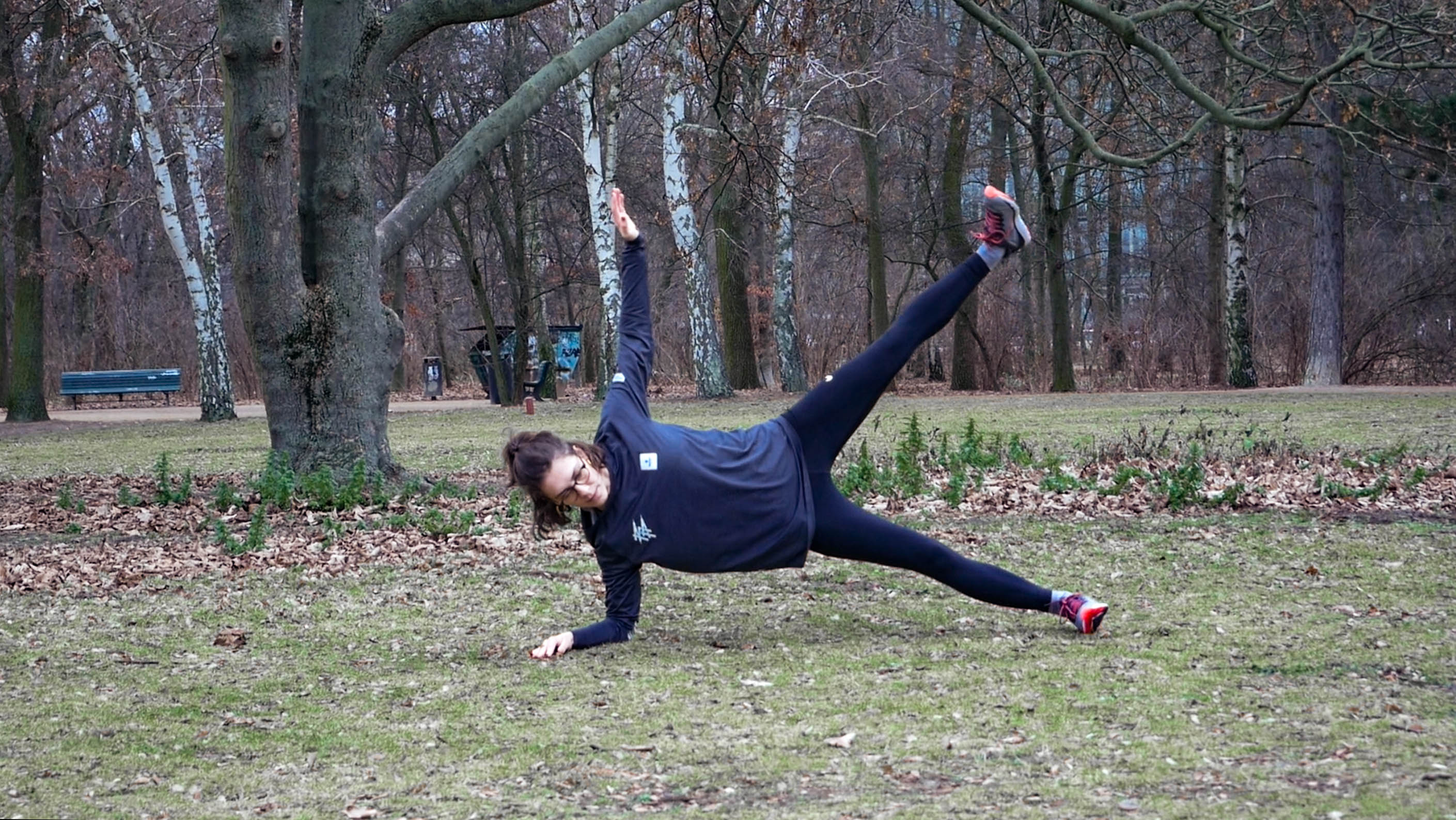 Side-Star-Plank: Dynamische Rumpfkräftigung - Achilles Running