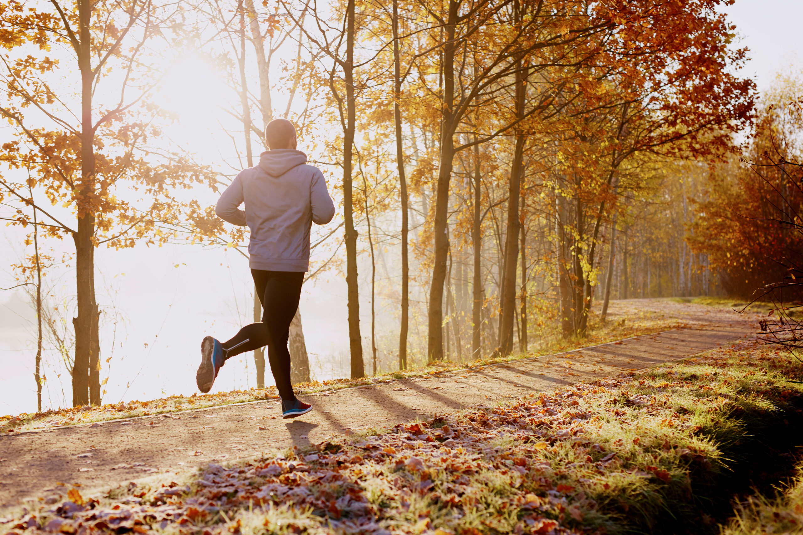 Neun Dinge, auf die Laufende im Herbst achten sollten - Achilles Running